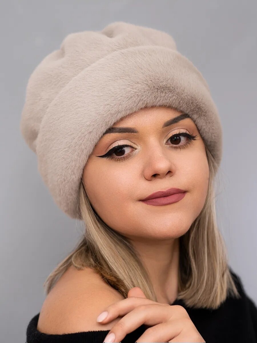 Шапка для женщин