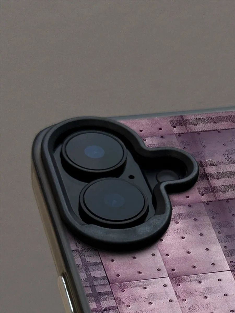 Чехол на iPhone 17 у2к — фото 1