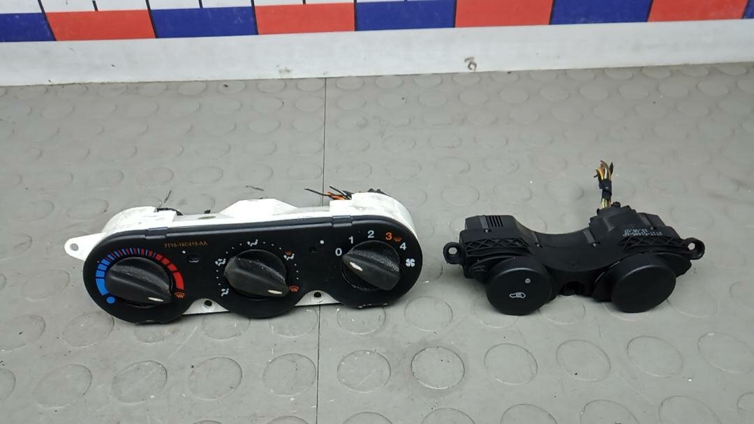 Блок управления печки / климат-контроля Ford Transit Connect 2007