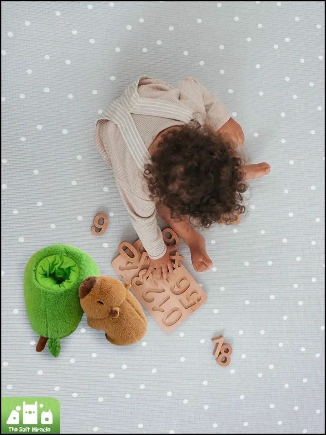 Мягкая игрушка Капибара-груша в Авокадо, подарок для детей / Размер 35 см