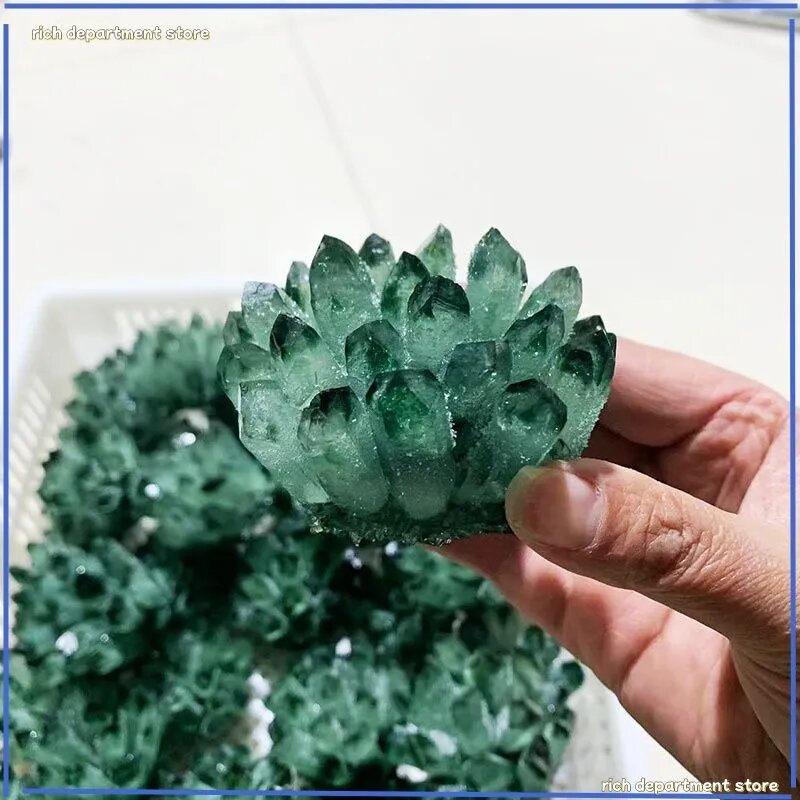 Друза натуральный празиолит зеленый кварц ,200-300гр