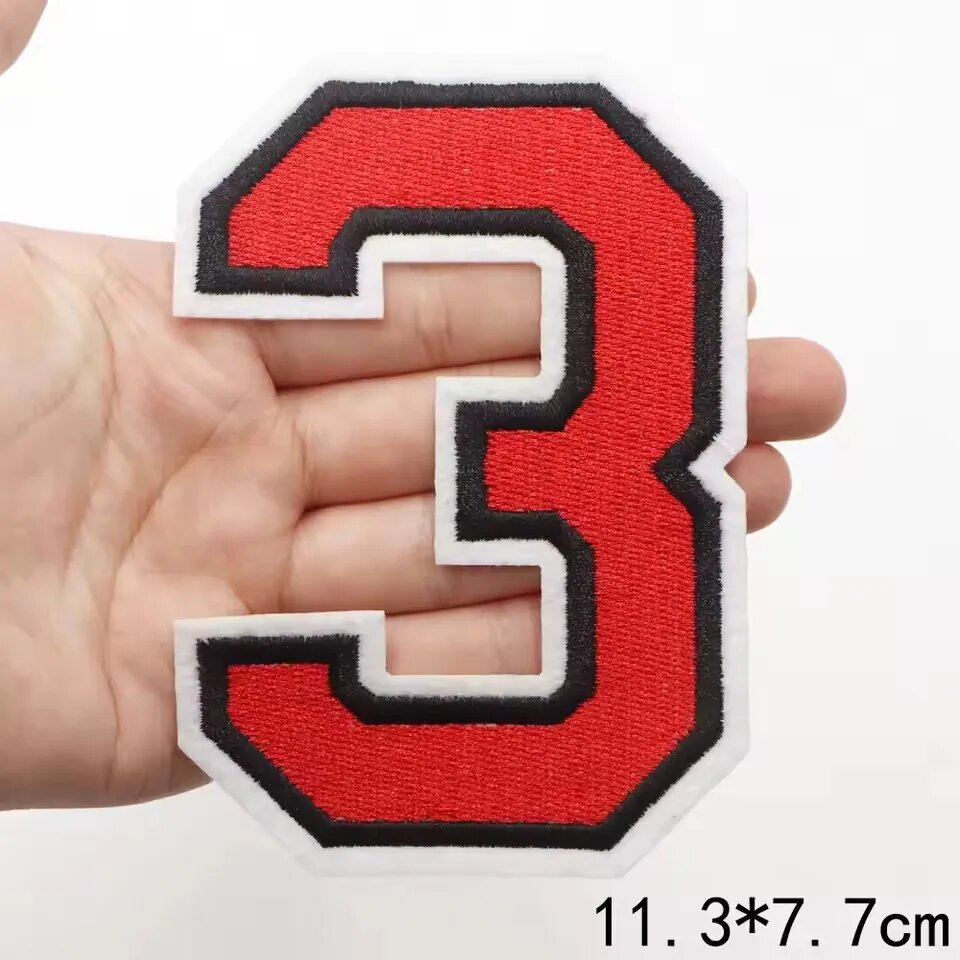 Красные нашивки с буквами 11,3 см 3