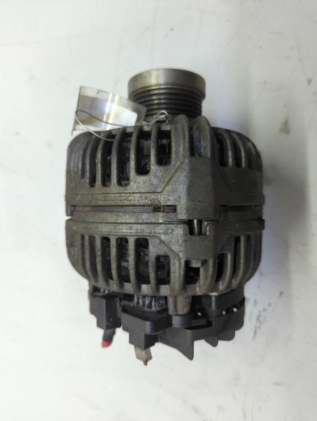 Генератор Volvo V70 Б/У