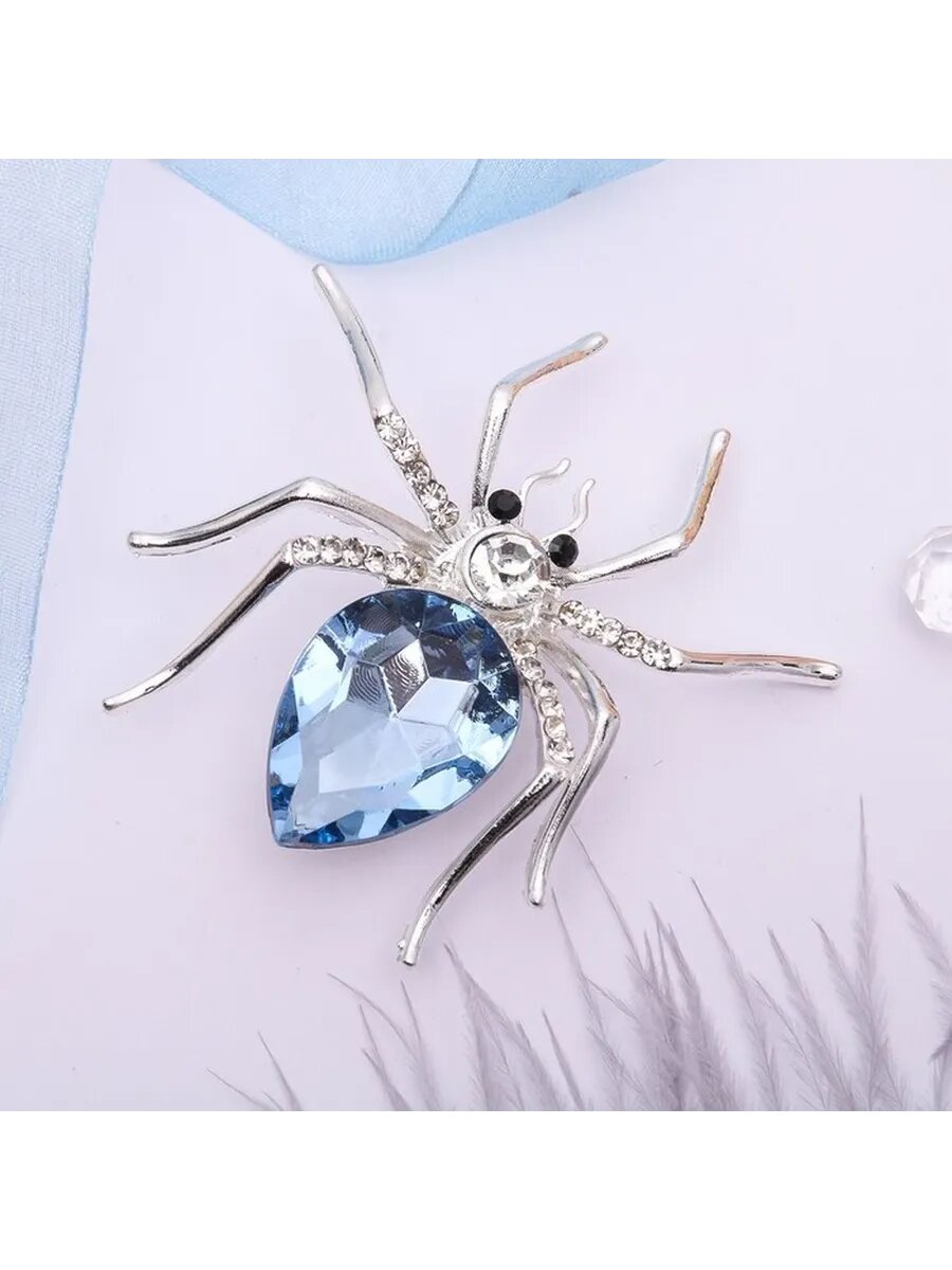 Брошь, стекло, стразы