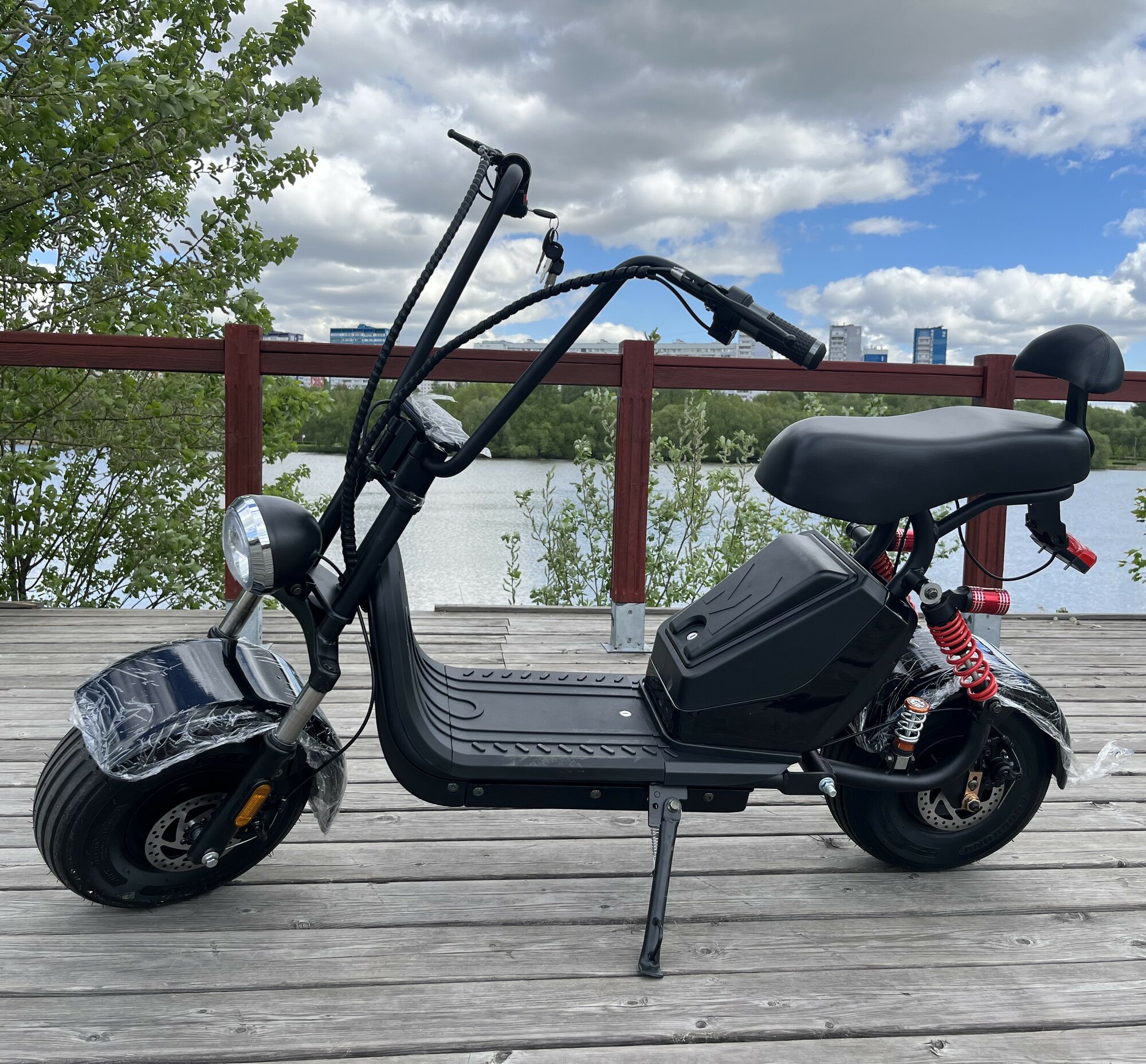 Электроскутер Maikaolin Harley X17 Mini 1000 Ватт; 48V/15Ah; R6 колеса