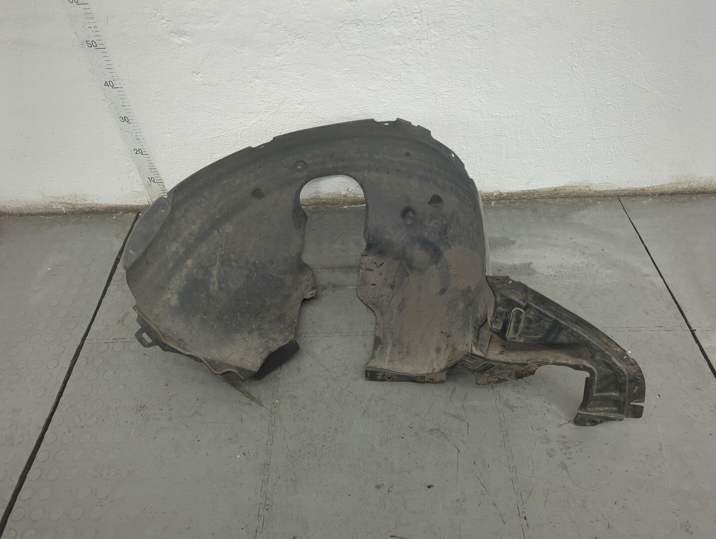 Защита арок (подкрылок) правая передняя Skoda Octavia (A7) Б/У