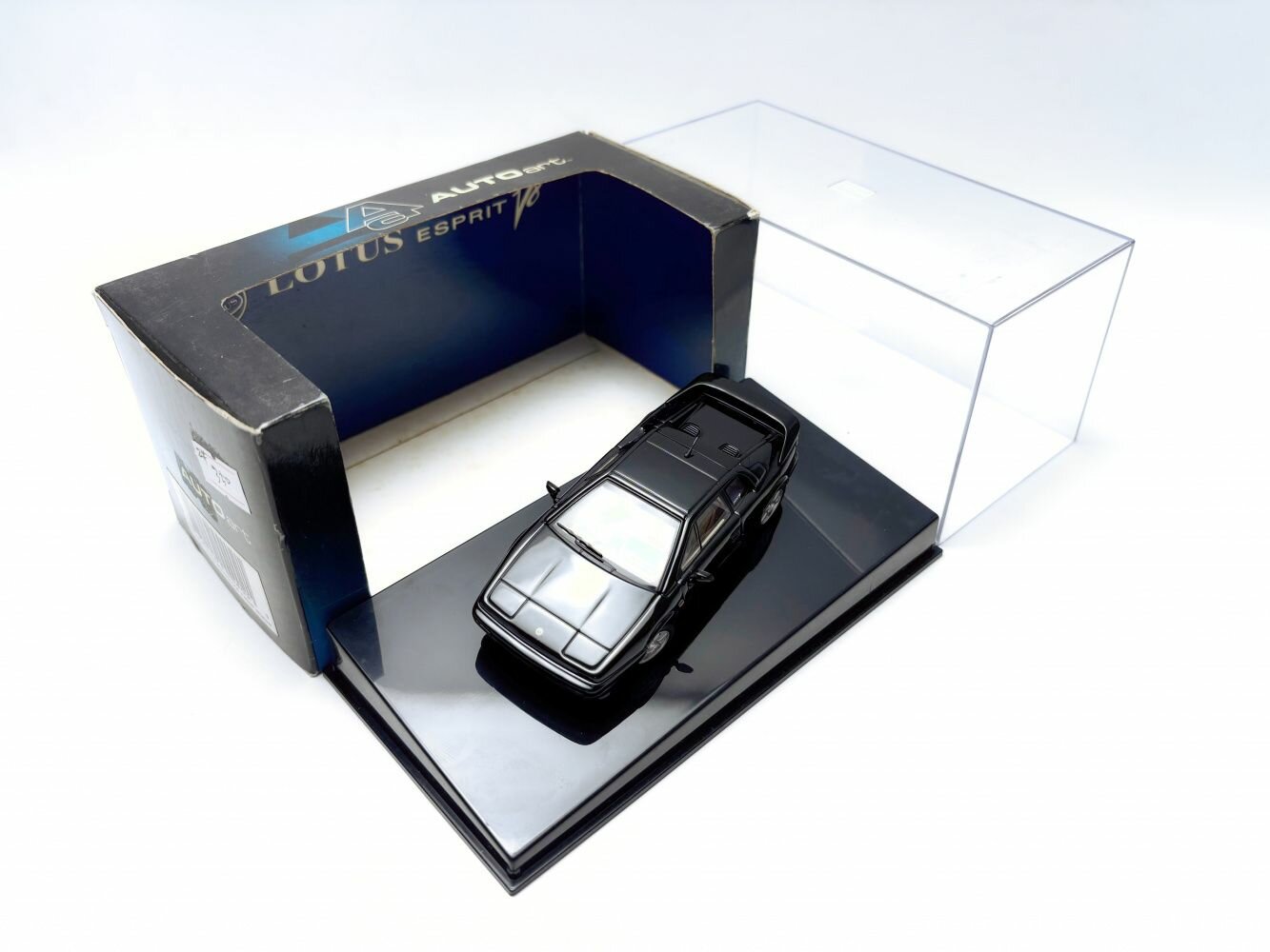 Autoart 1/43 Масштабная модель автомобиля Lotus Esprit V8 из литого металла