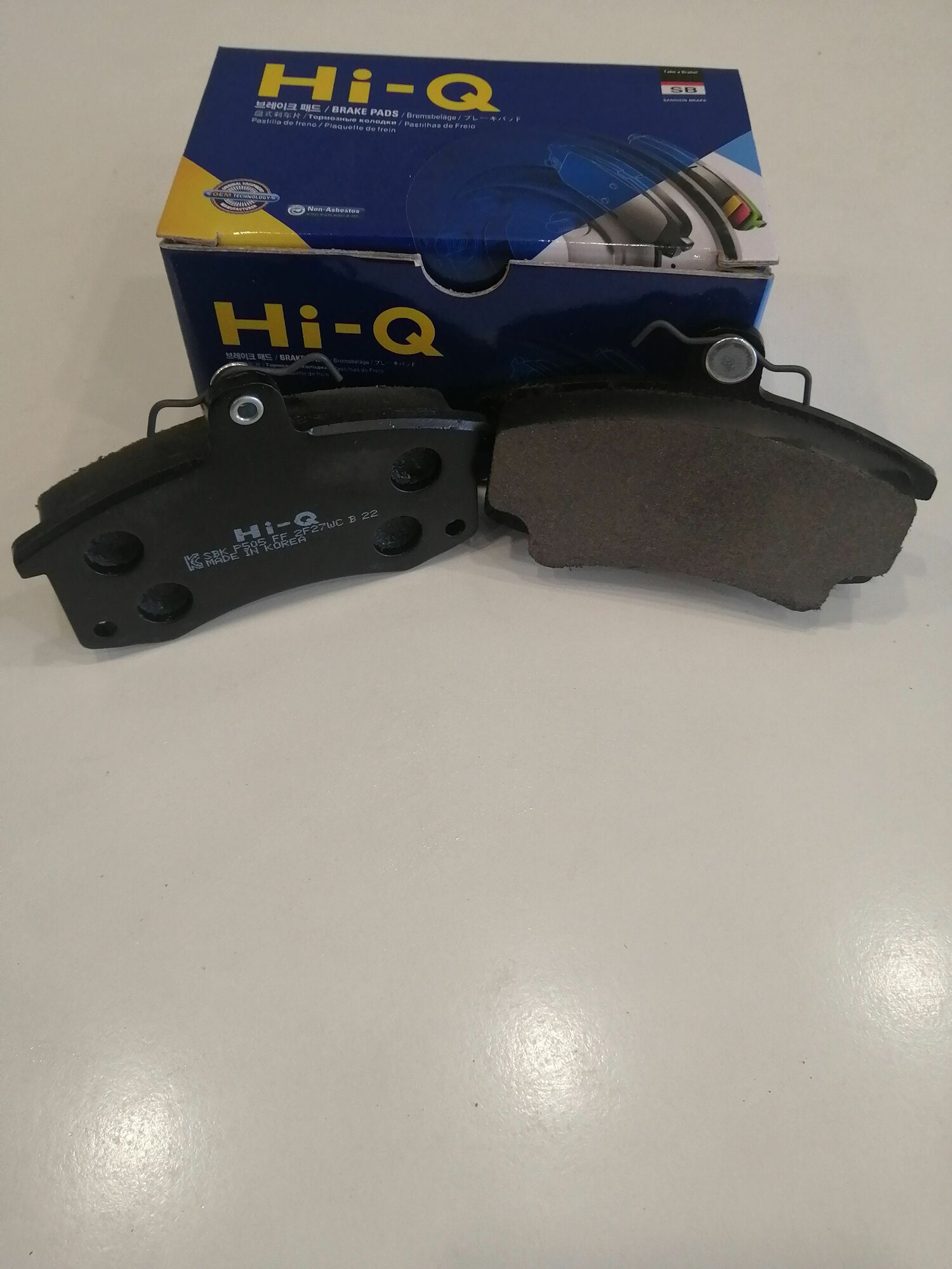 Передние тормозные колодки Hi-Q для ВАЗ 2108-2115; Приора, Калина, Гранта, оригинал