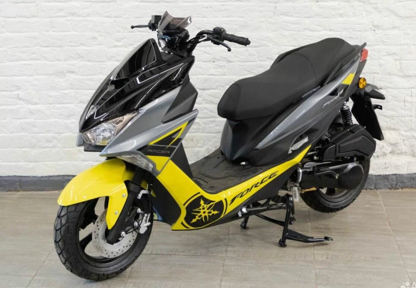 Скутер RACER RC150T-15 FORCE_желт (с ПТС в заводской упаковке)