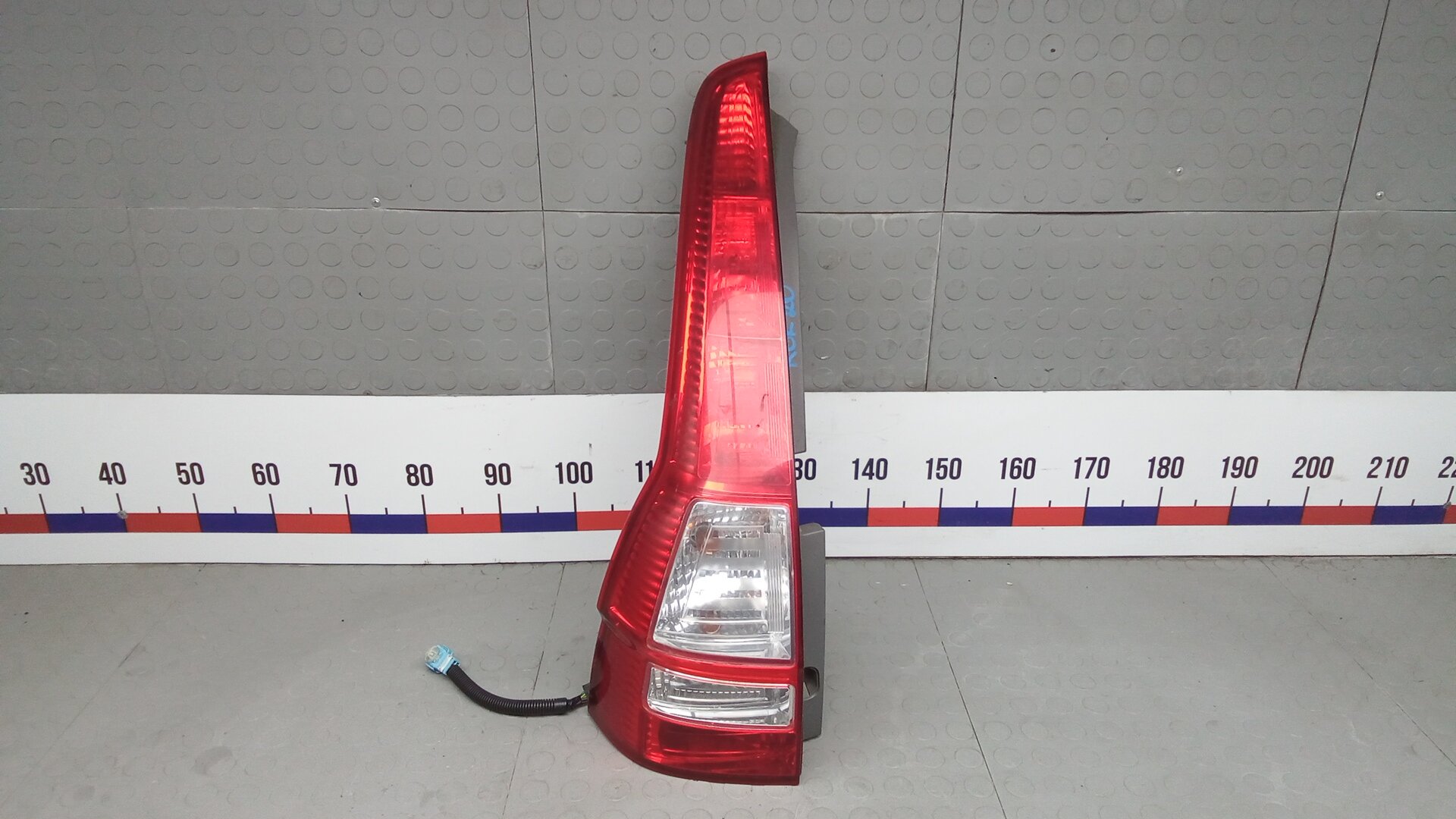 Фонарь задний левый HONDA CR-V 3
