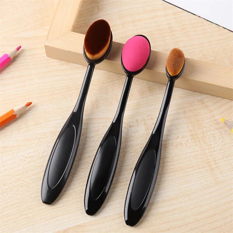 Кисть для макияжа черная, 1.4 см, 2 brush Small — фото 1