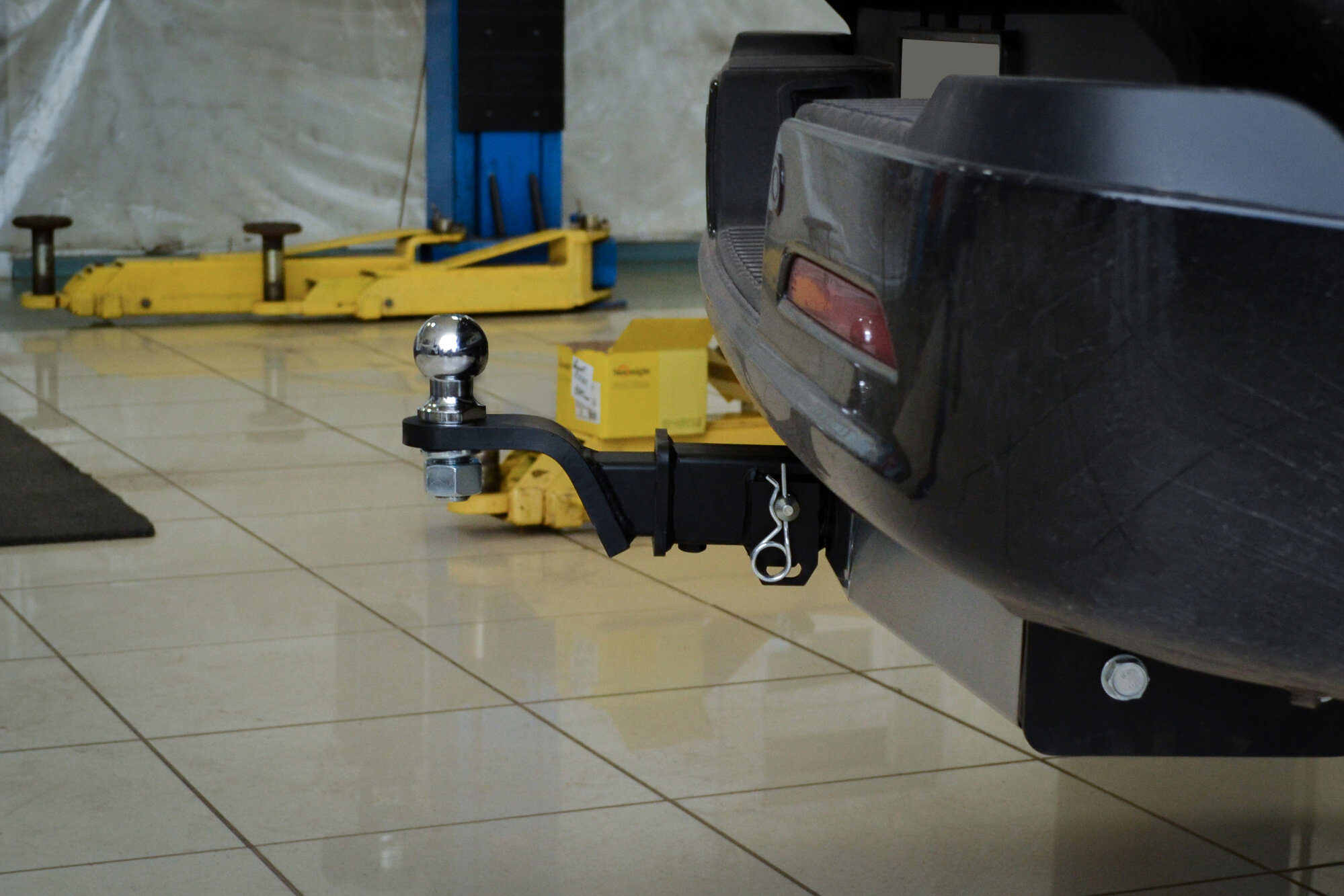 Фаркоп с унив. электрикой Smart, съемный квадрат, с нерж накладкой GREAT WALL Poer 2021- (паспорт и сертификат) ПТ групп. GWP-21-991124.00