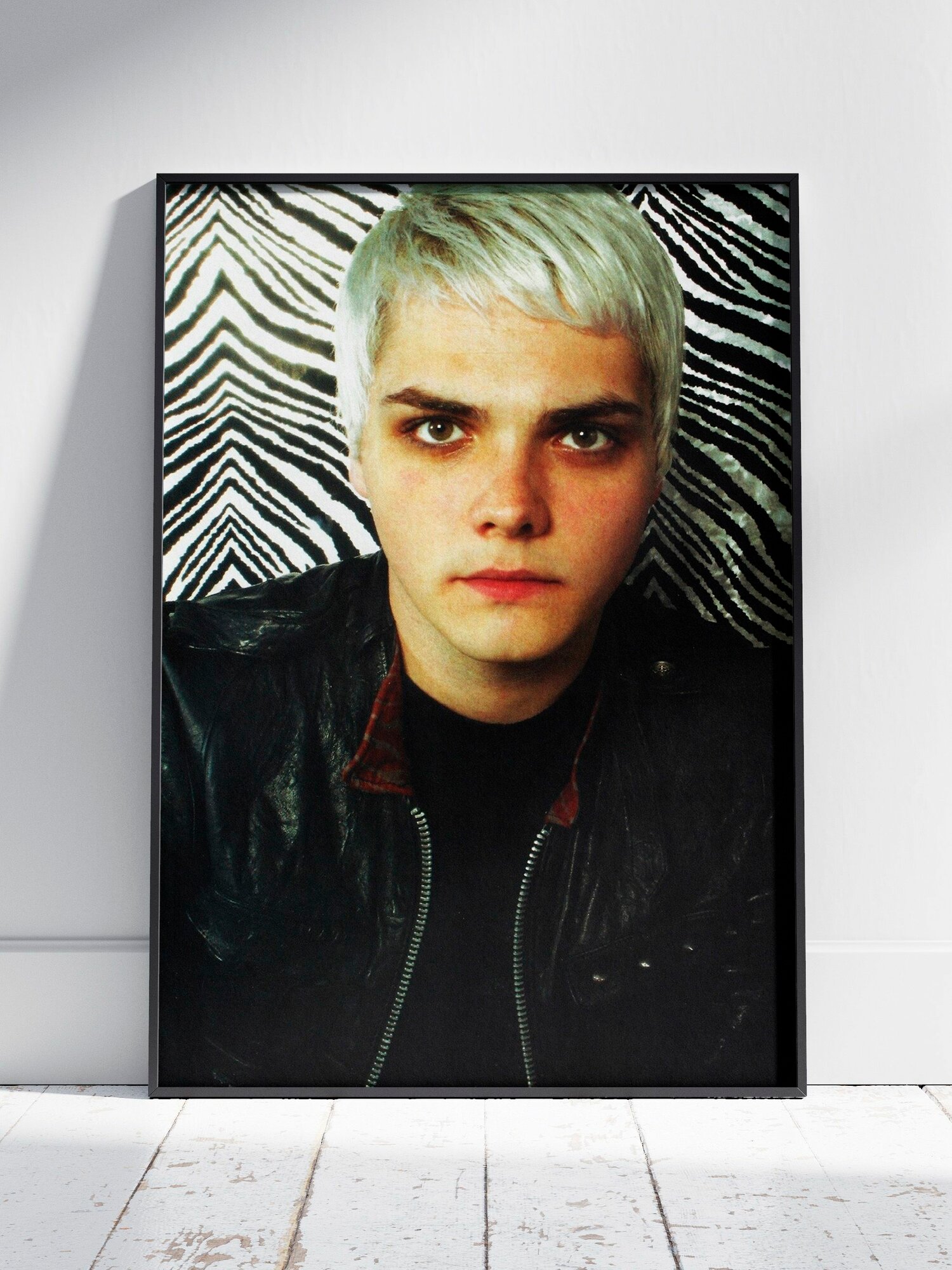 Плакат на стену для интерьера Май Кемикал Романc - My Chemical Romance (Джерард Уэй - Gerard Way 13) - Постер по музыке и артисту формата A4 (21x30 см)
