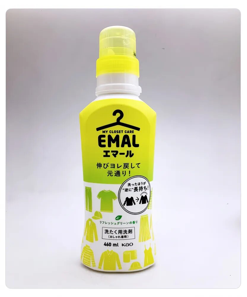 Гель для стирки Kao Emal, концентрированный, для деликатных тканей, с ароматом цветочного букета, 460мл.