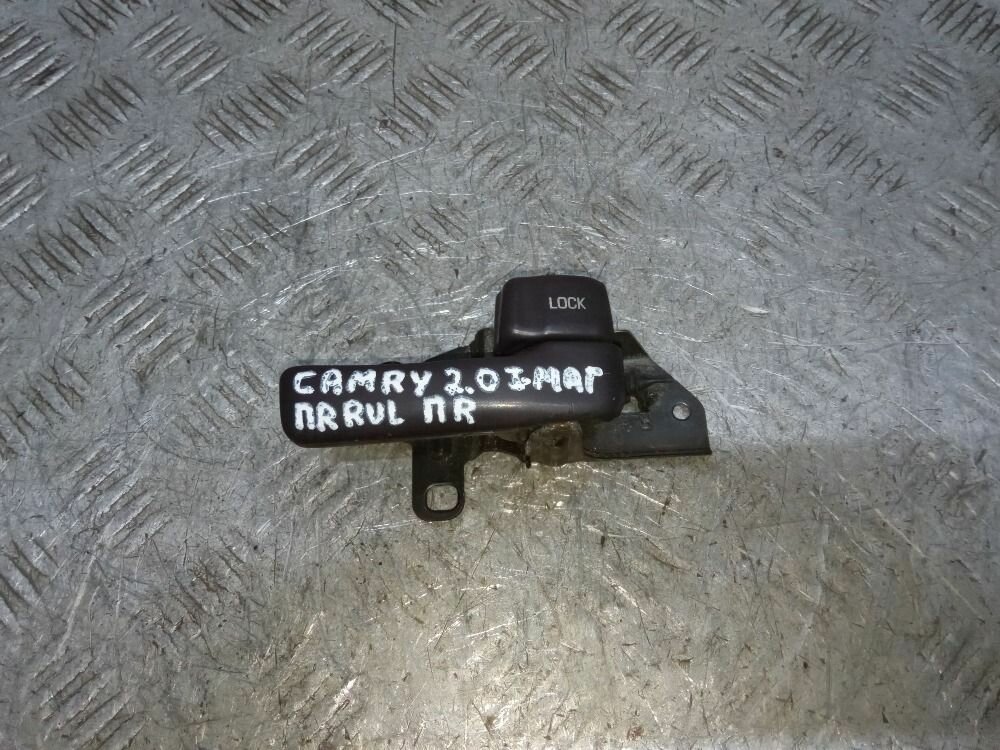 Ручка двери передняя правая Toyota Camry V10