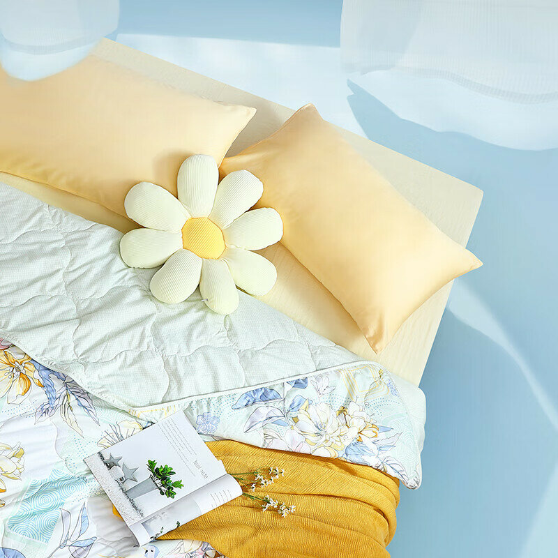 FUANNA Стиральный антибактериальный летний одеяло с семью отверстиями для двуспальной кровати 230x229 см 1.5 кг
