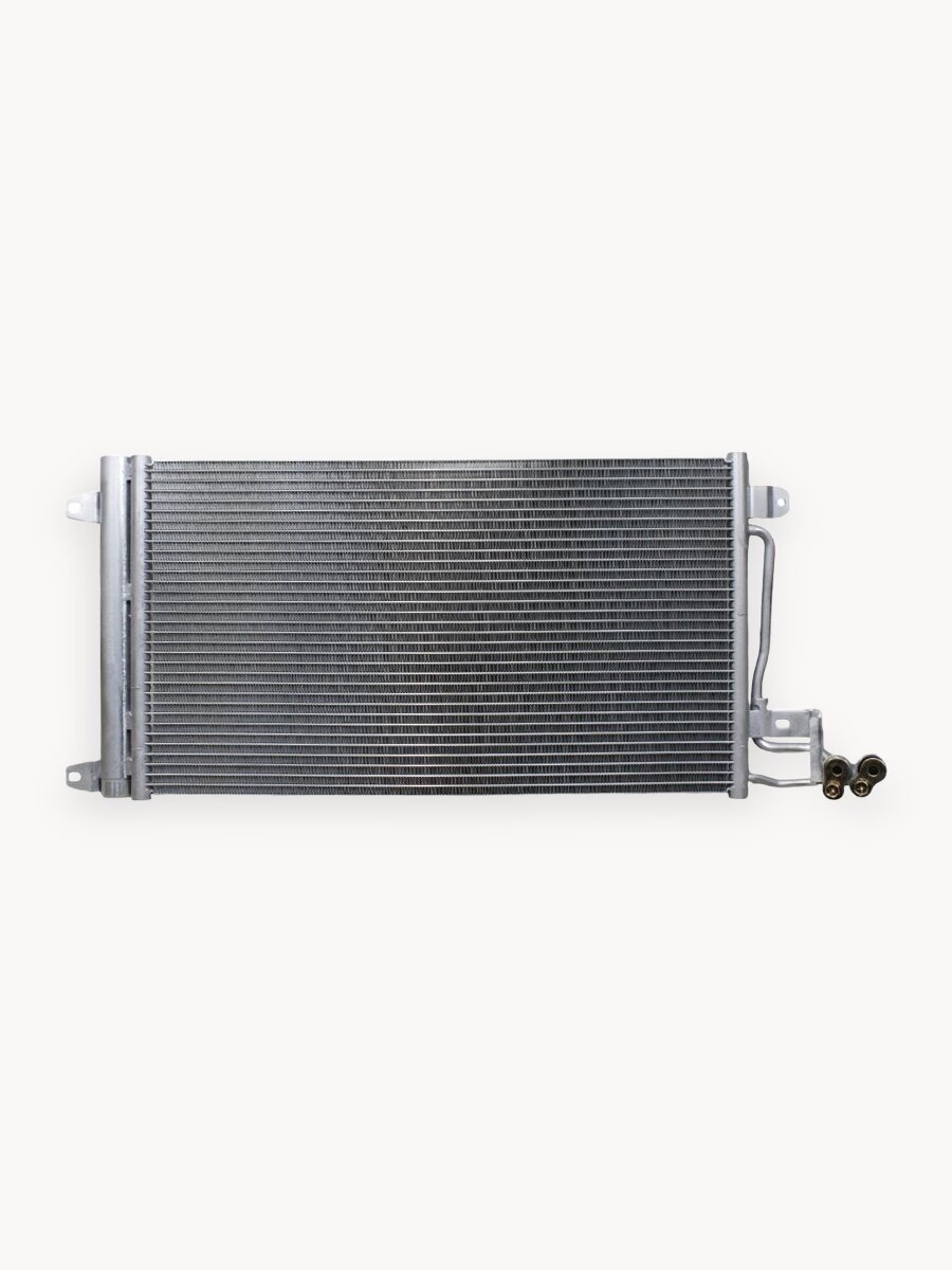 Радиатор кондиционера для автомобилей Polo (10-)/(20-)/ Rapid (12-)/(20-) LRAC 1853 LUZAR