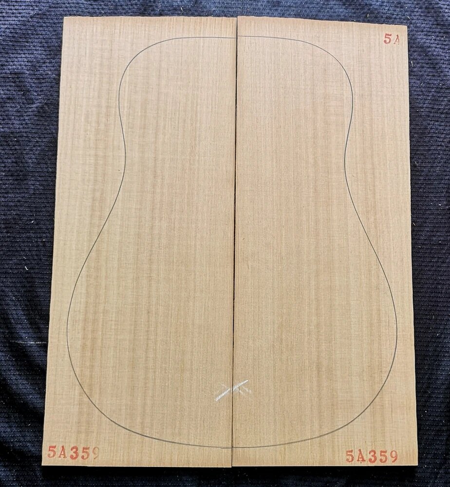 Красный кедр для гитары, 2 шт, CEDER-5A81