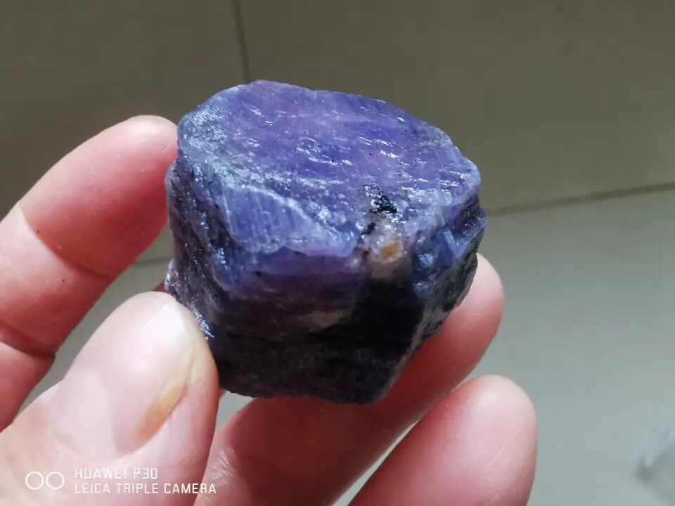BASILOSAURUS Сапфир природный фиолетовый и синий Фиолетовый, 19.9g(25mm)