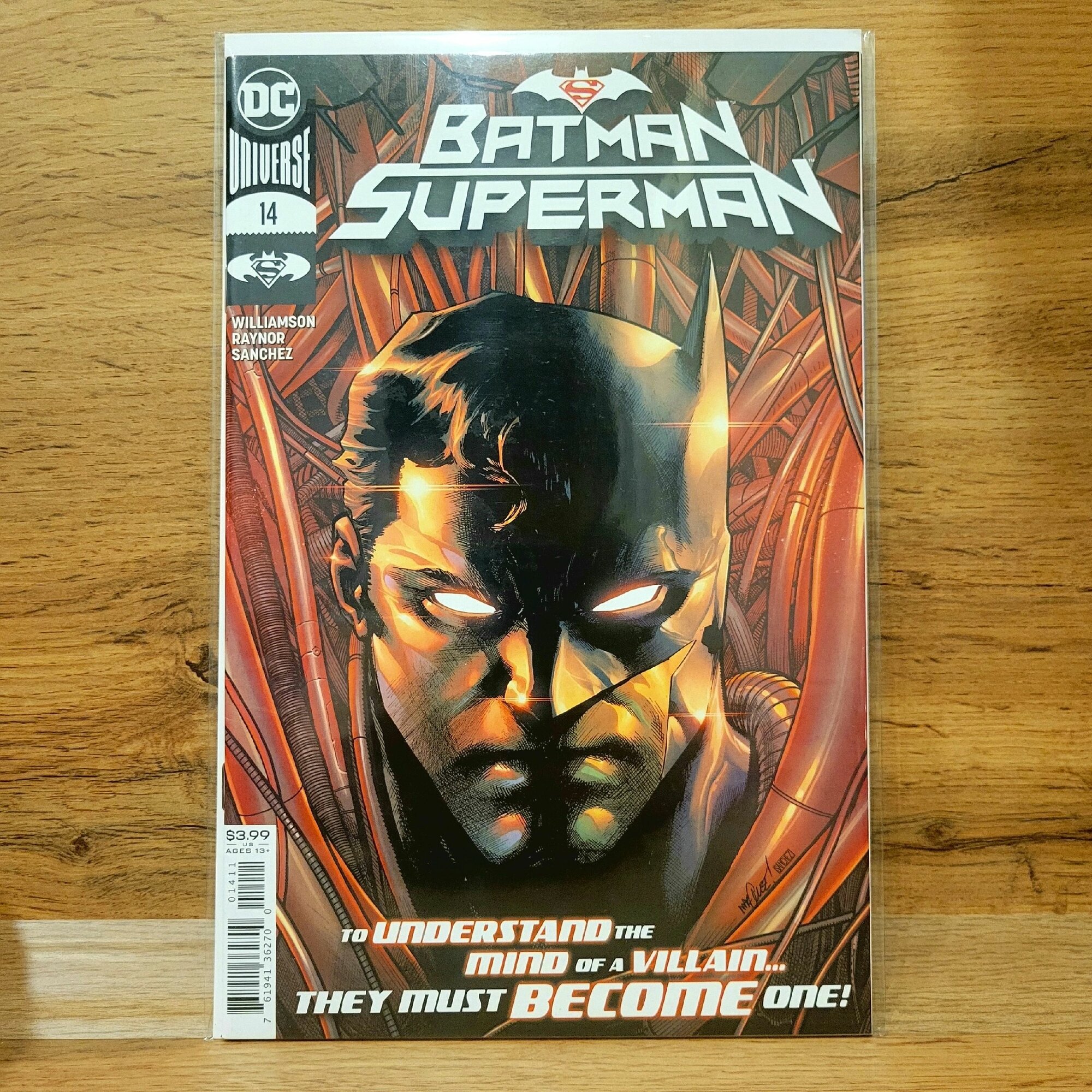 Комикс Batman Superman #14. Комикс (сингл) на английском языке