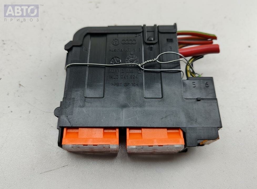 Блок предохранителей Audi Q7 4L (2005-2015)