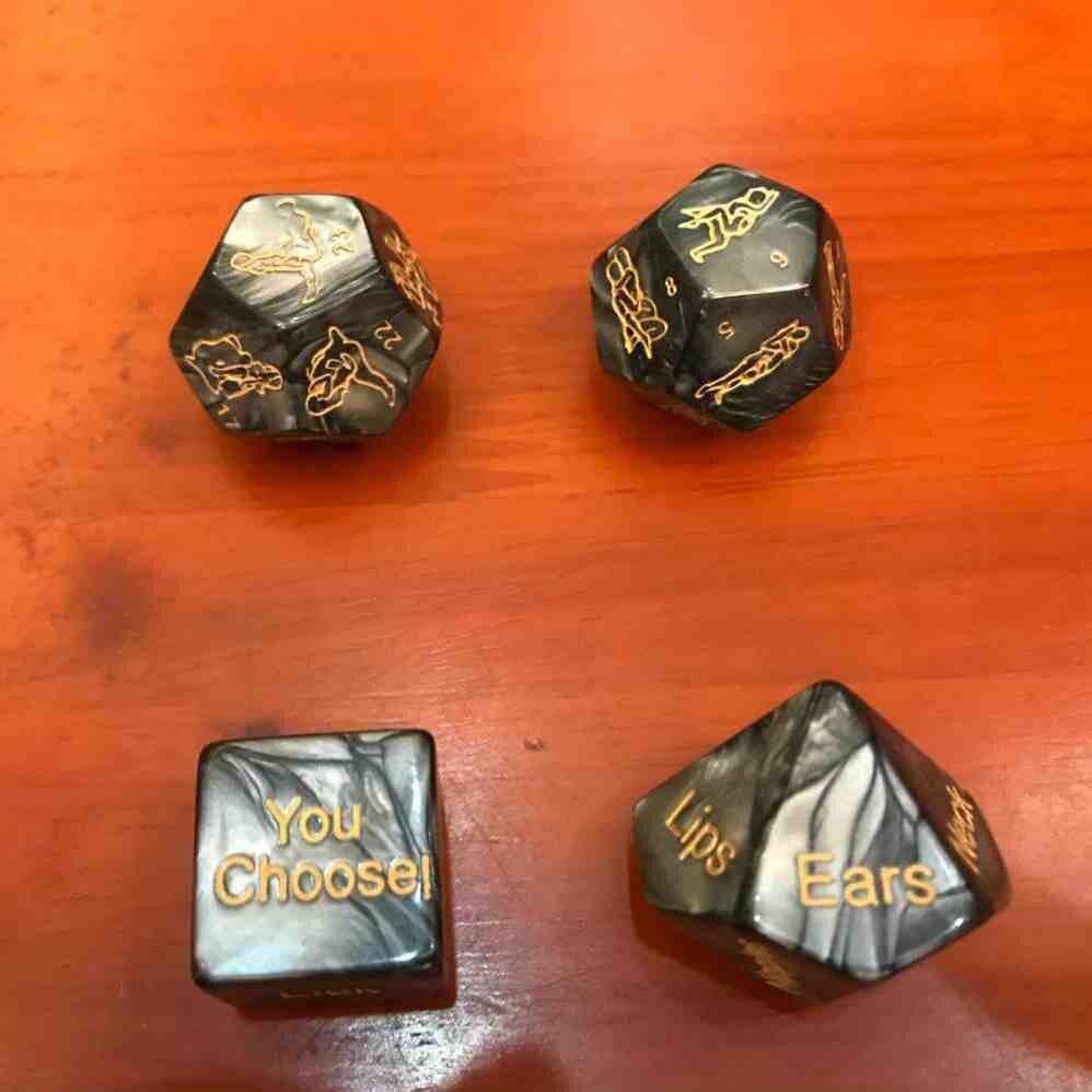 Товары для взрослых, набор из четырех пар кубиков, мужские и женские кубики, игрушки для пар, Прямая поставка, экспорт