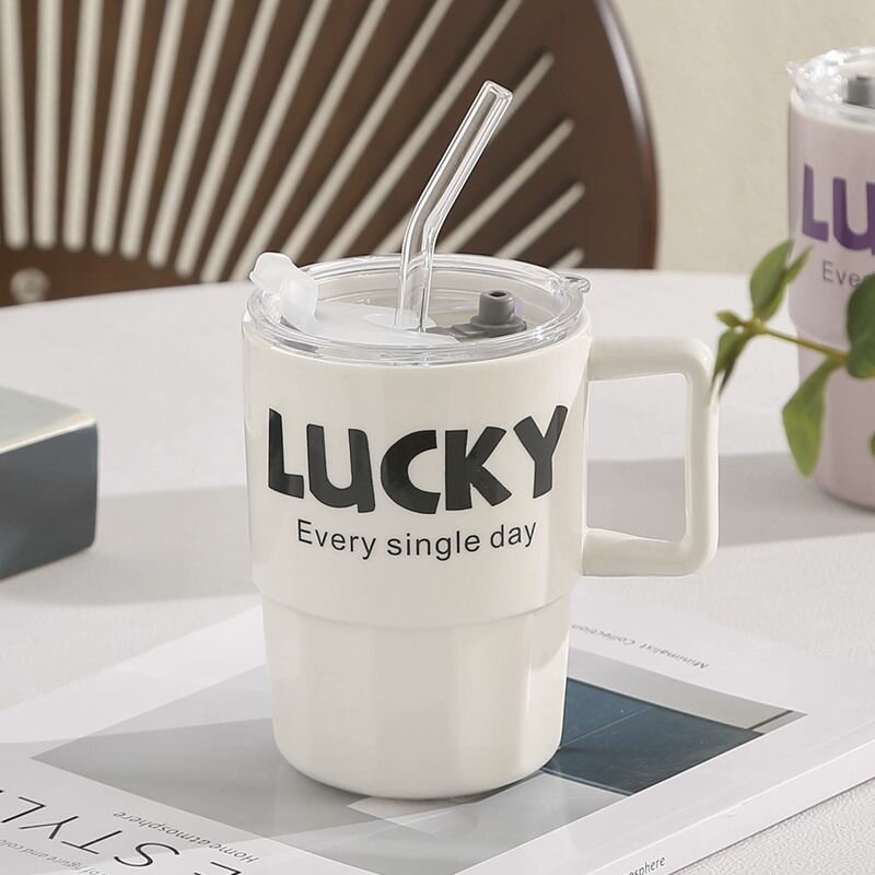 Керамическая кружка для воды, кружка с трубочкой, домашняя кружка с крышкой, офисная кружка для кофе, кружка для молока и сока, креативная кружка для пар, мужская кружка.