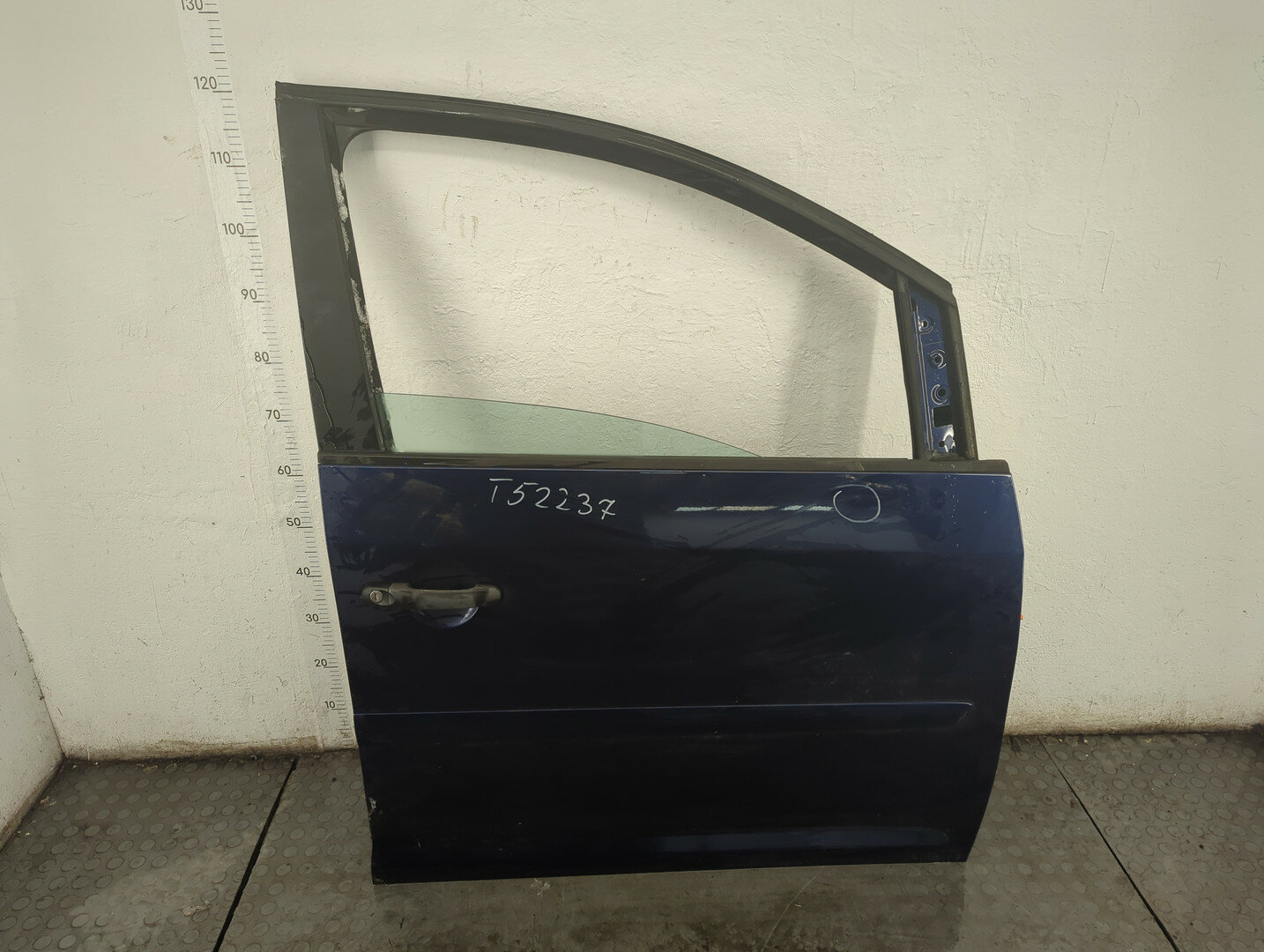 Дверь боковая (легковая) правая передняя Volkswagen Touran Б/У