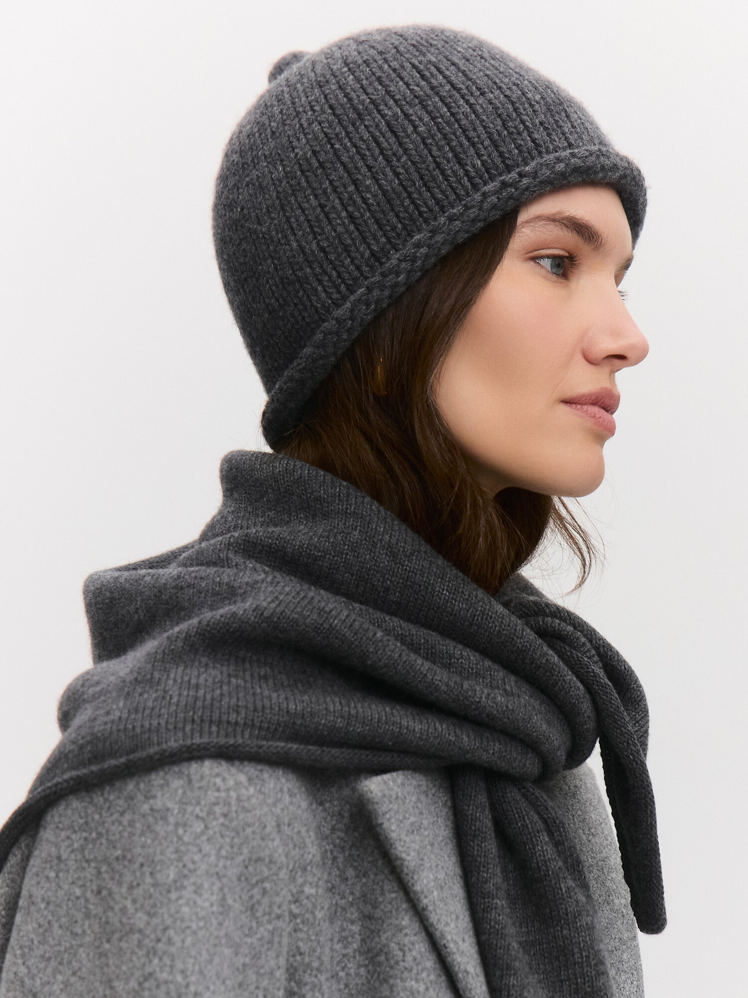 Шапка Бриоли для женщин