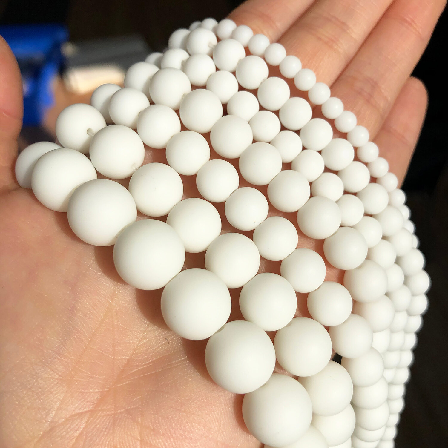 Природные белые матовые бусины из агата 8 мм Для рукоделия (около 46 шт)