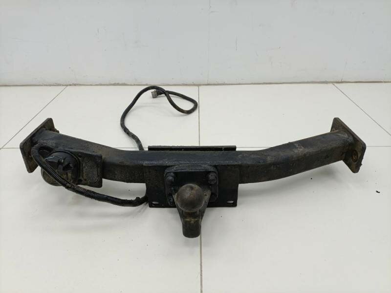 Сцепное устройство фаркоп Toyota Land Cruiser J100 1998-2007