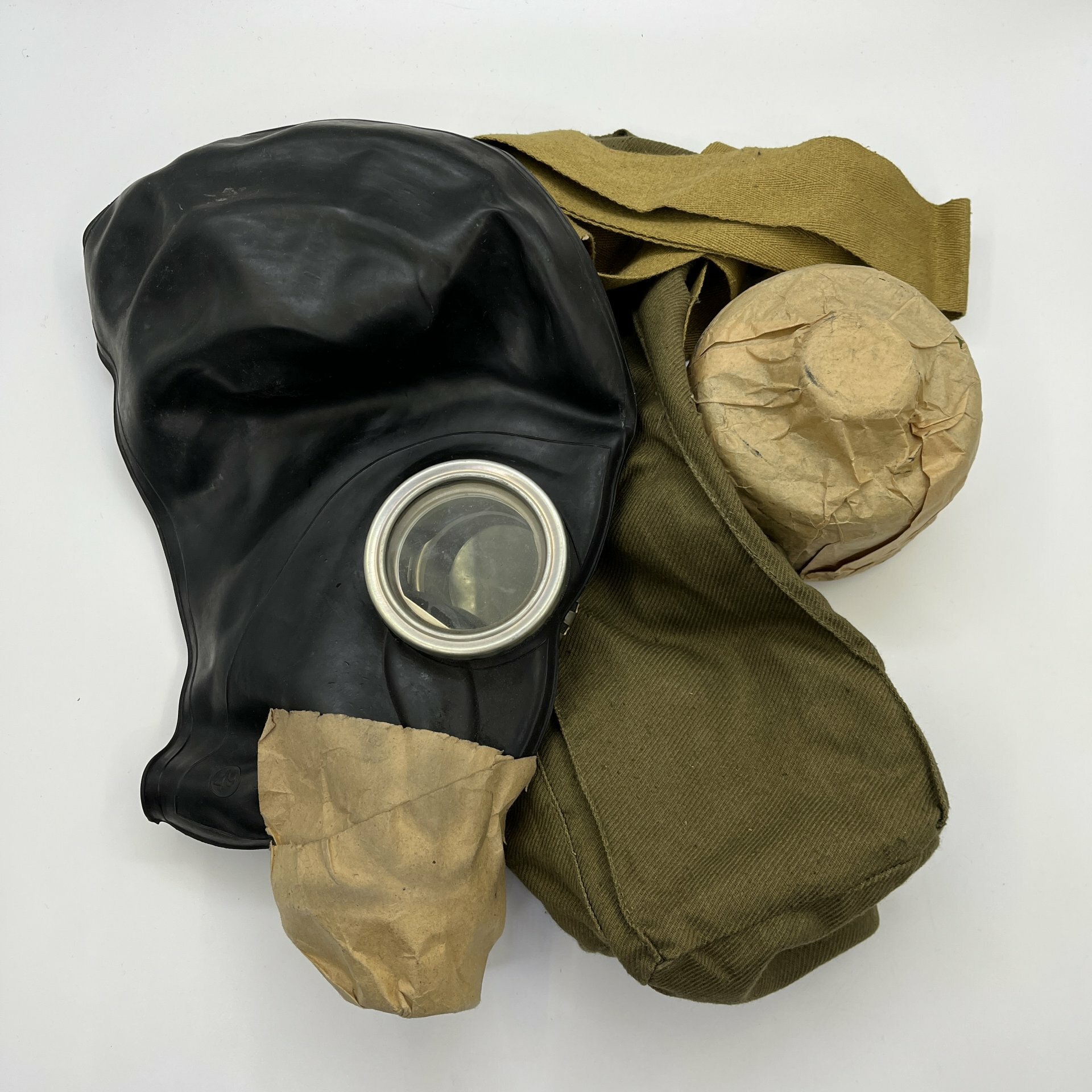 Противогаз ГП-5, металл, резина, текстиль, стекло, СССР, 1987 г.