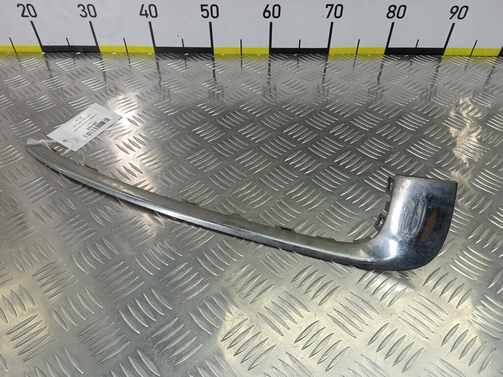 Накладка бампера переднего Б/У для Opel Insignia I (2008—2013) 1400462