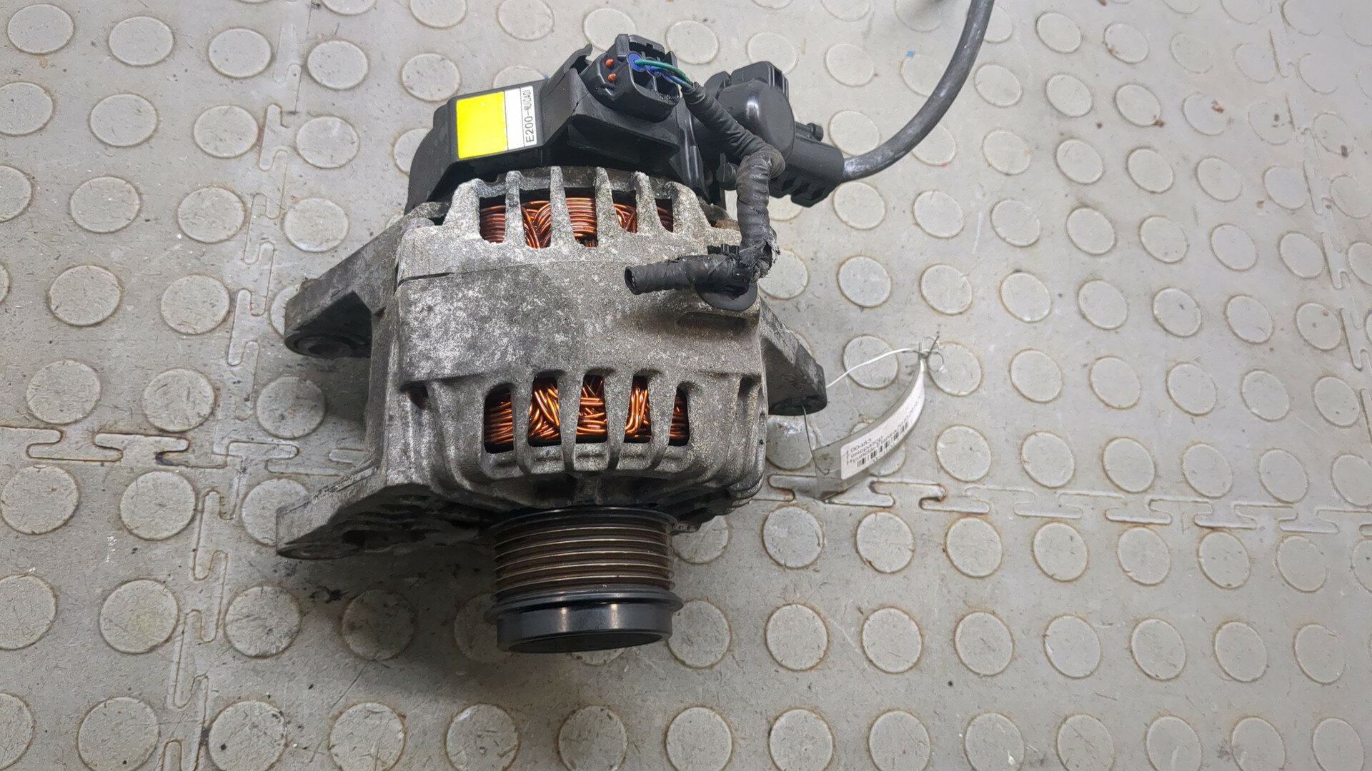 Генератор Hyundai Elantra Б/У