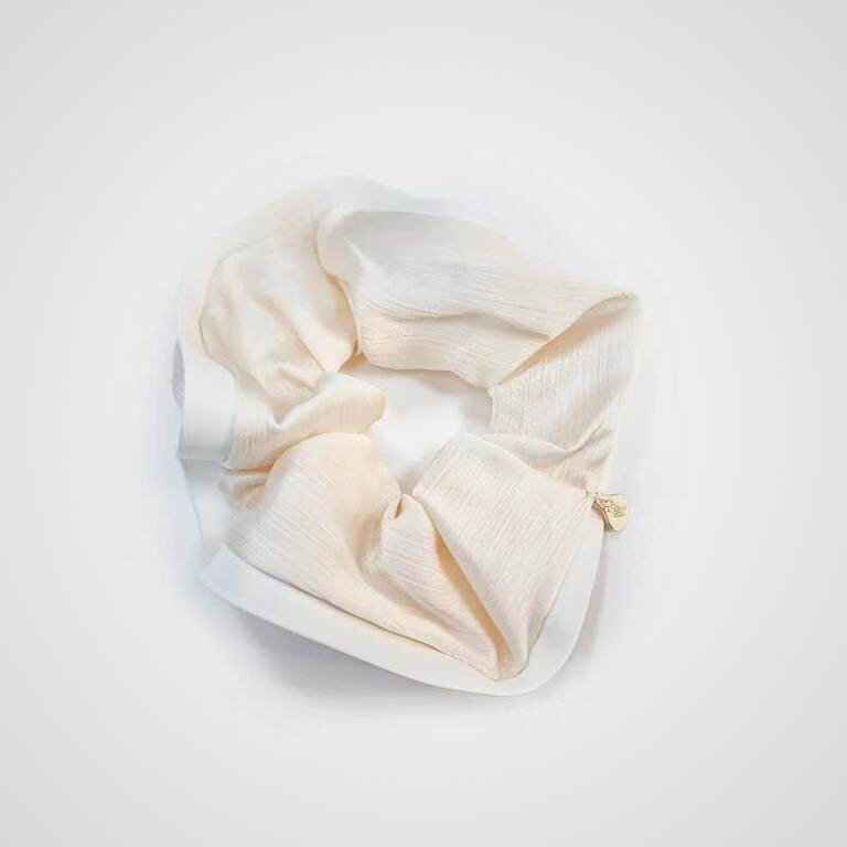 Резиночка "Хана" (белый) BENTEN Scrunchie Резинки для волос 1 шт