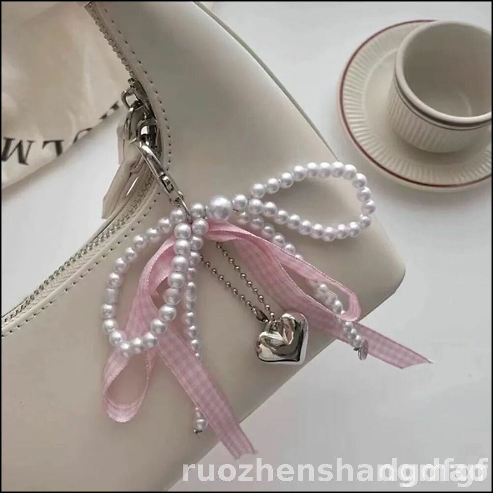 Стильный бестселлер брелок для сумки