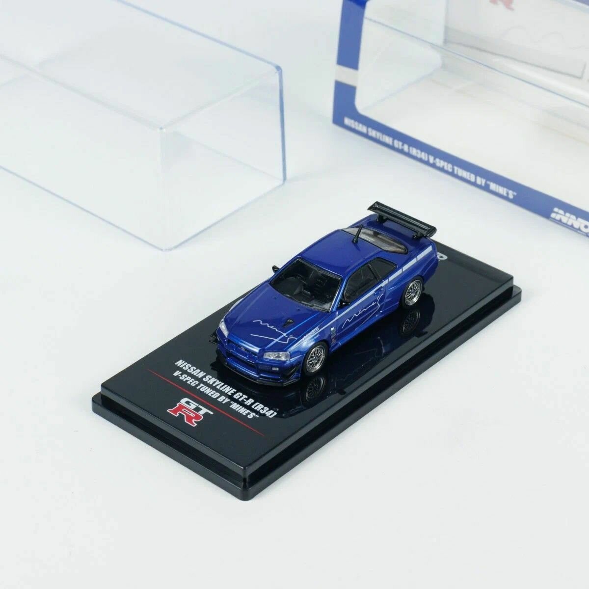 Машинка коллекционная INNO 1:64 NISSAN SKYLINE GT-R (R34)V-SPEC Tuned by MINE S 64INC0464