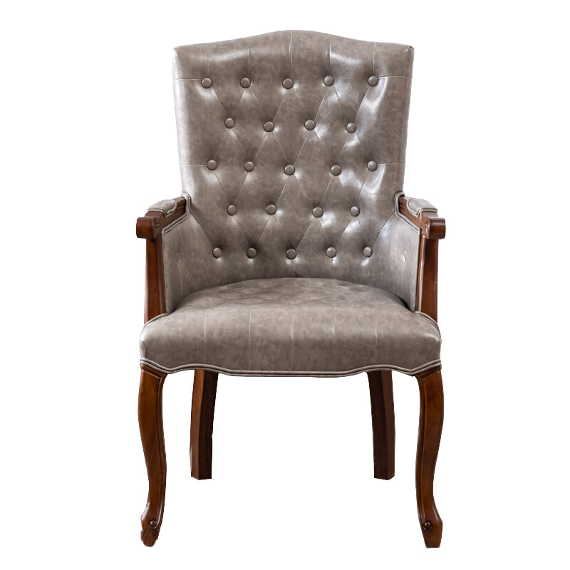 Кожаное кресло в стиле ретро с деревянными ножками, подходящее для гостиной и столовой