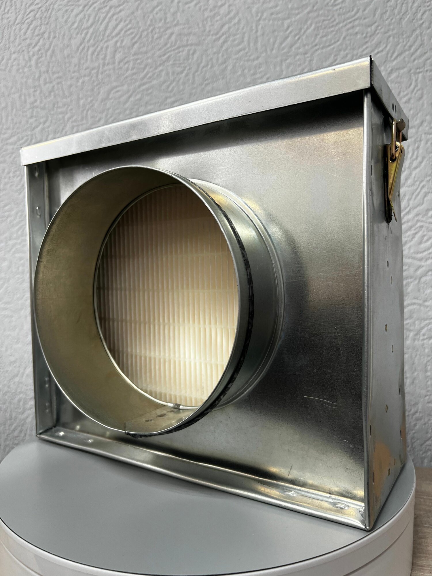 Фильтр-бокс узкий FSL d 125 мм в комплекте с HEPA фильтром абсолютной очистки ФК-213-203-30-НЕРА