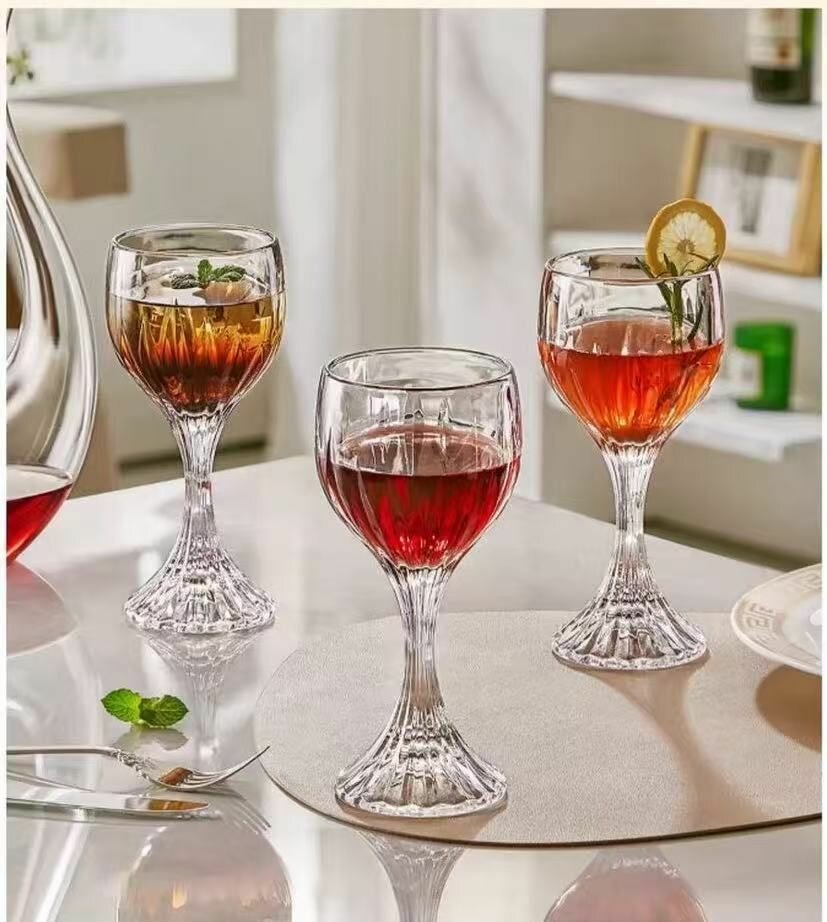 Рюмки маленькие 4 штук 51 мл