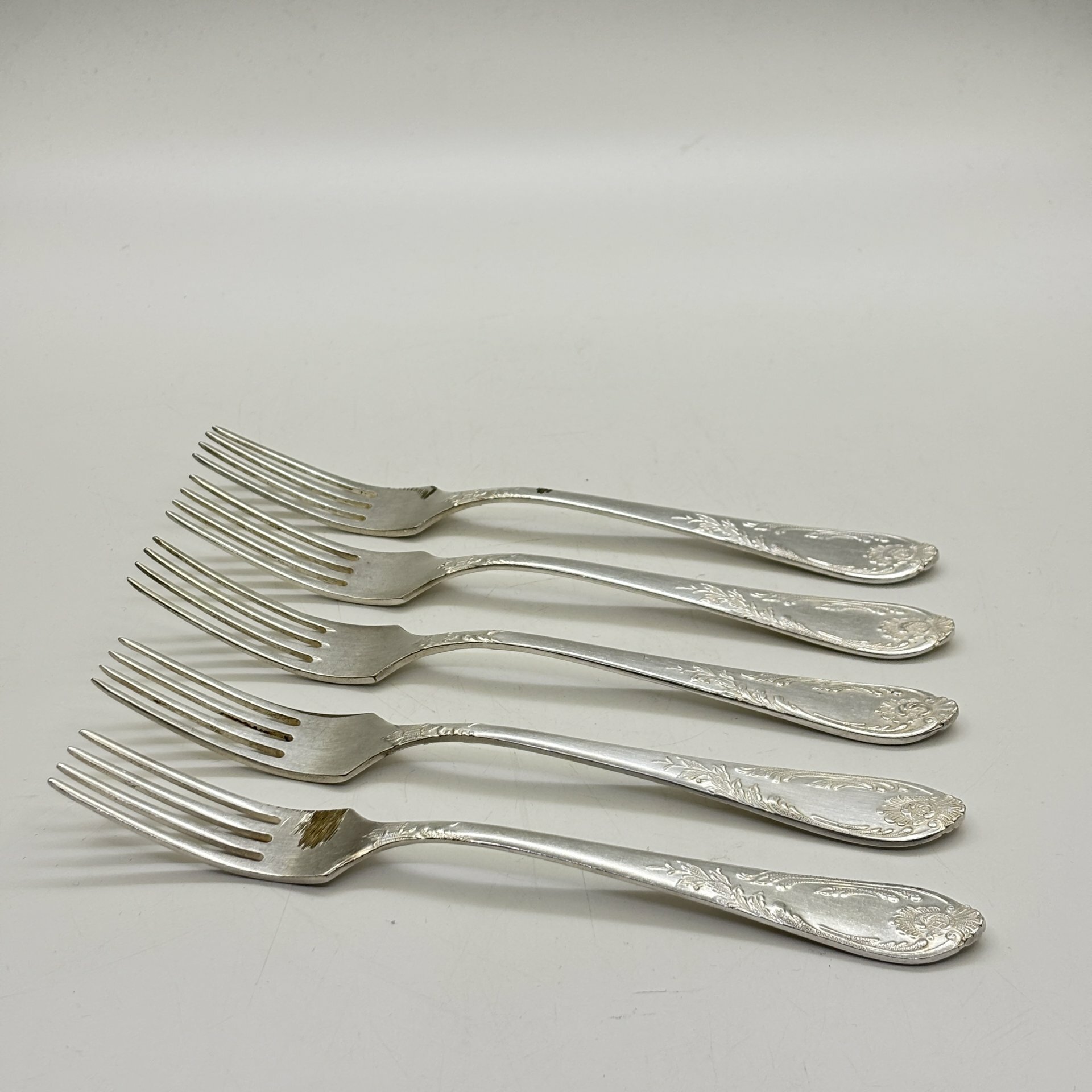 Набор столовых вилок с растительным декором на 5 персон, мНЦ (медь-никель-цинк)