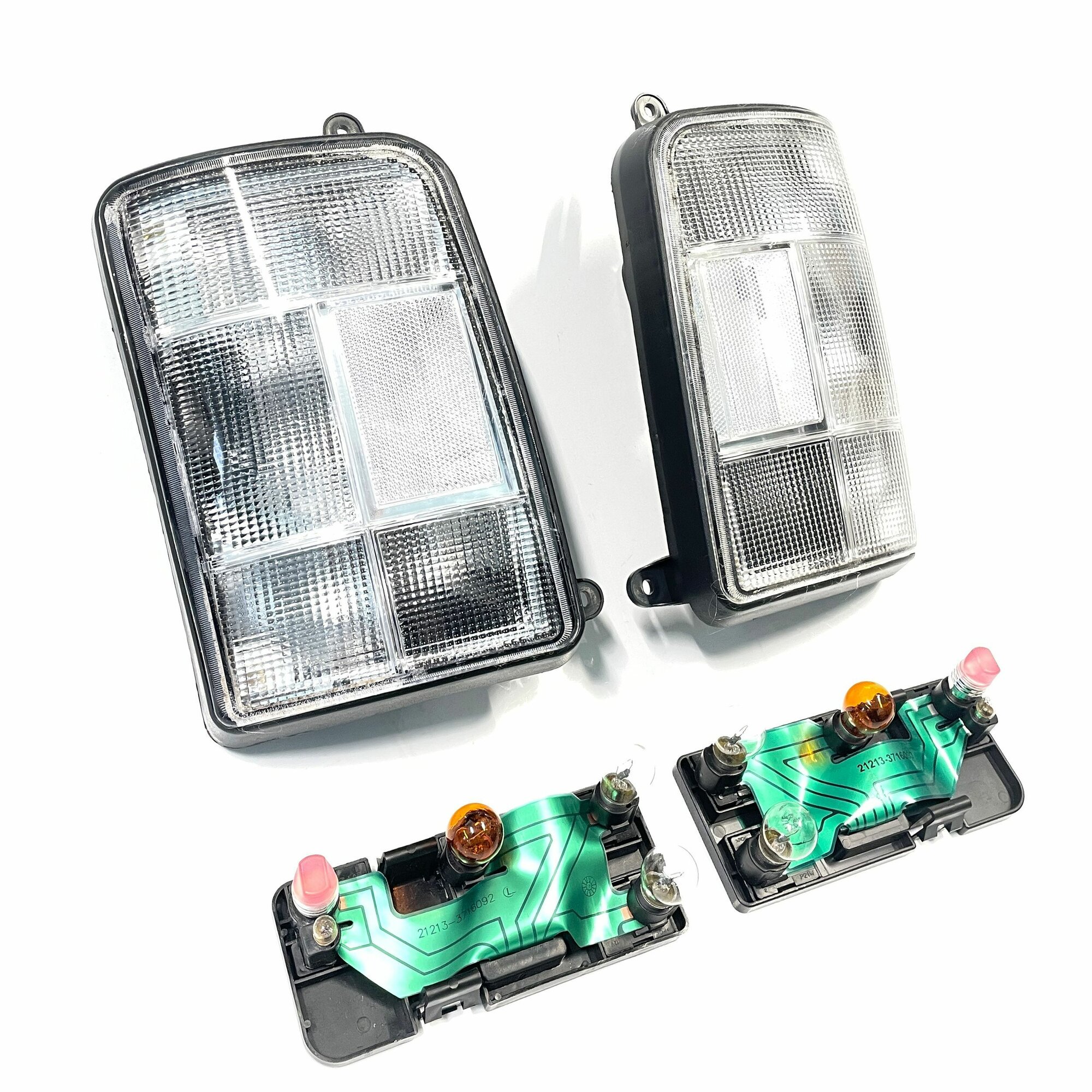 Фонари задние белые совместимы Ниву 21213 21214 2131 / Фонари прозрачные для а/м NIVA Legend Urban