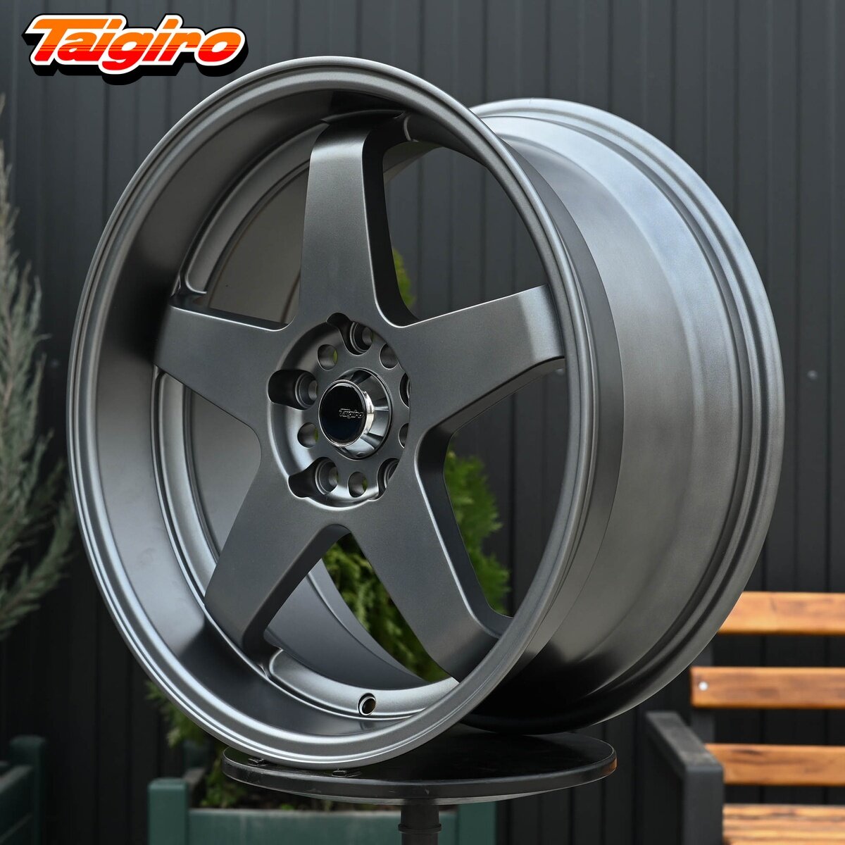 Комплект Литых Колесных Дисков R18 Taigiro LM 8.5J ET35 5*114.3 Матовый графит (FD04) для легковых автомобилей и джипов