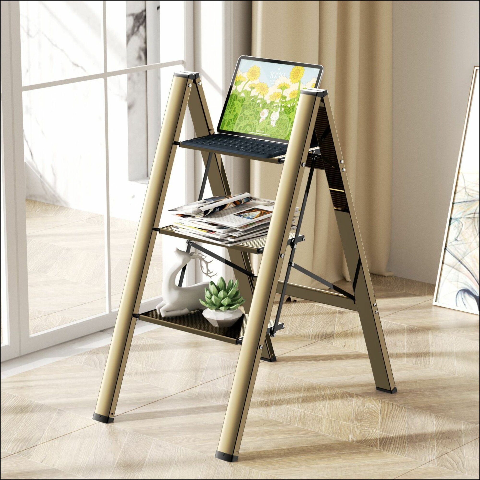 Стремянка трехcтупенчатая с противоскользящими ступенями