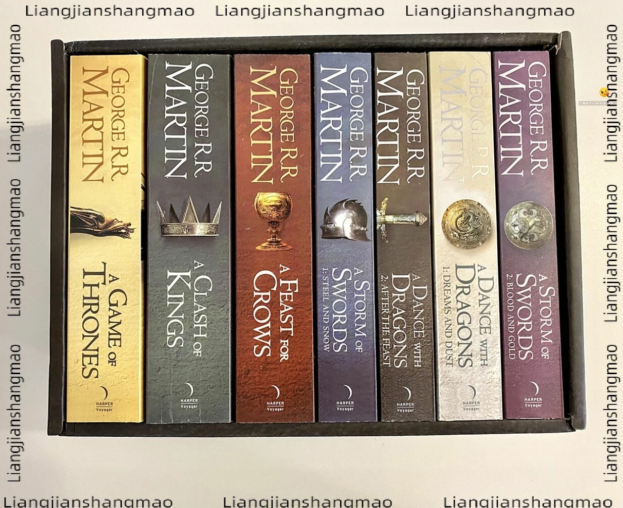 Дж. Мартин. Набор английских изданий "Игра престолов", 7 штук / Песнь льда и пламени / Джордж Мартин | Мартин Джордж Рэймонд Ричард