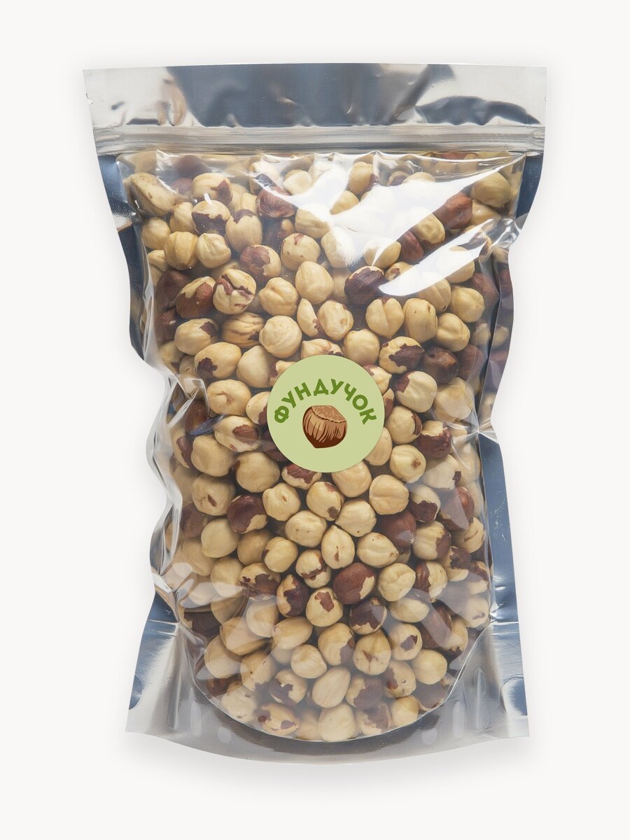 Фундук очищенный (жареный) фундучок 1 кг.