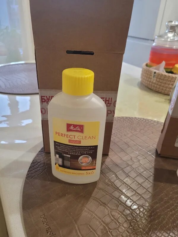 Средство для ухода за кофеваркой Melitta Perfect Clean для молочных систем 250ml
