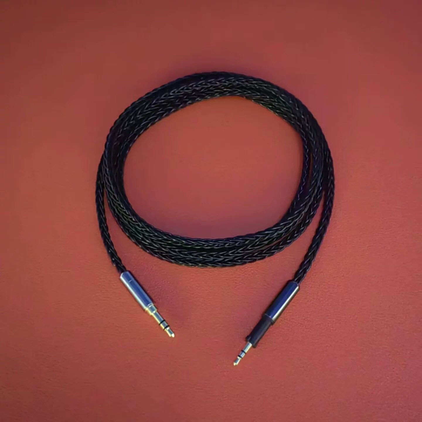 Подходит для кабеля-адаптера AKG k450, k451, k452, q460, k480 для наушников, 3,5 мм на 2,5 мм. Восемь нитей черной