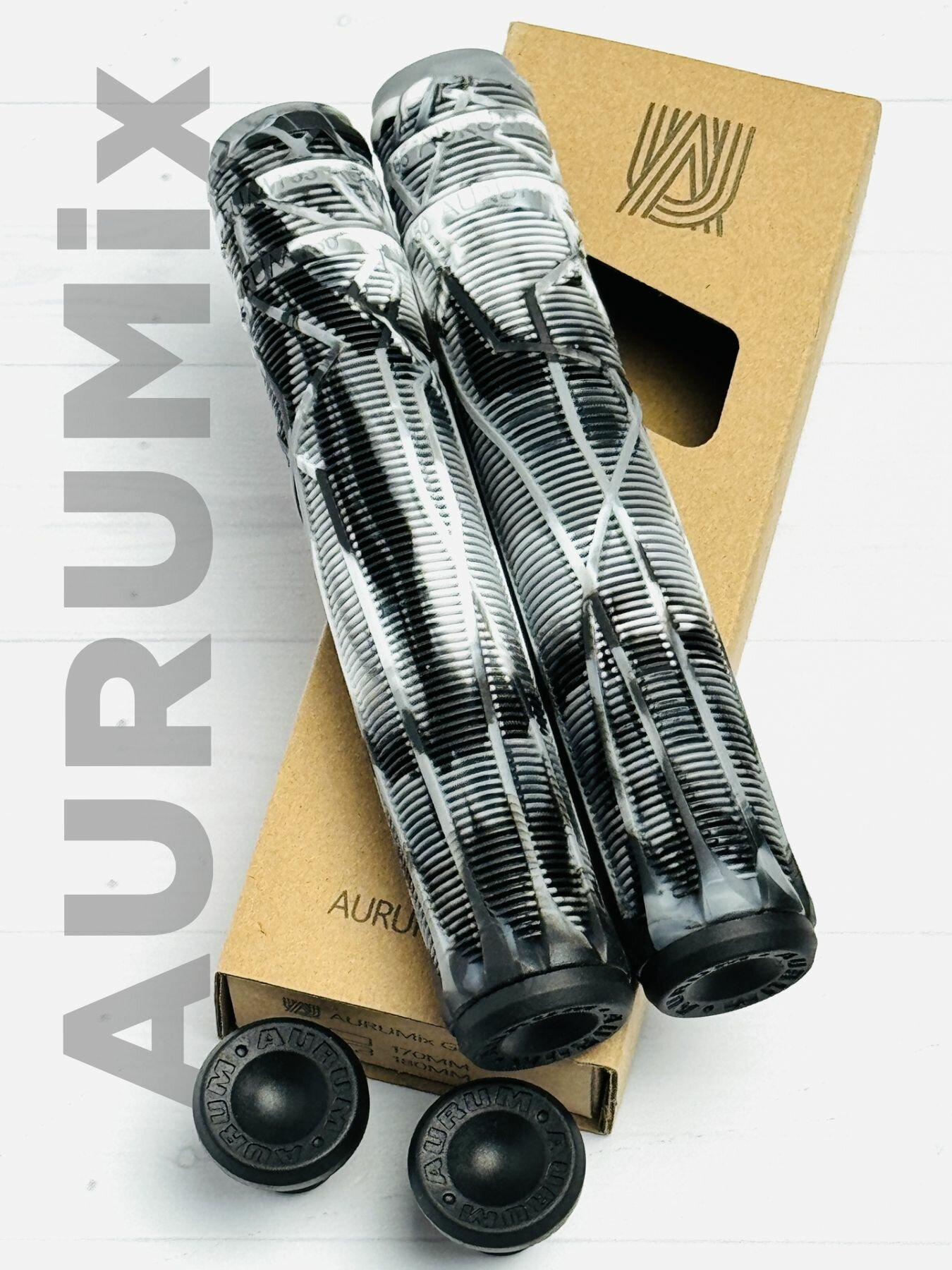 Грипсы AURUMix One Eighty 180мм Черный/Белый/Серый