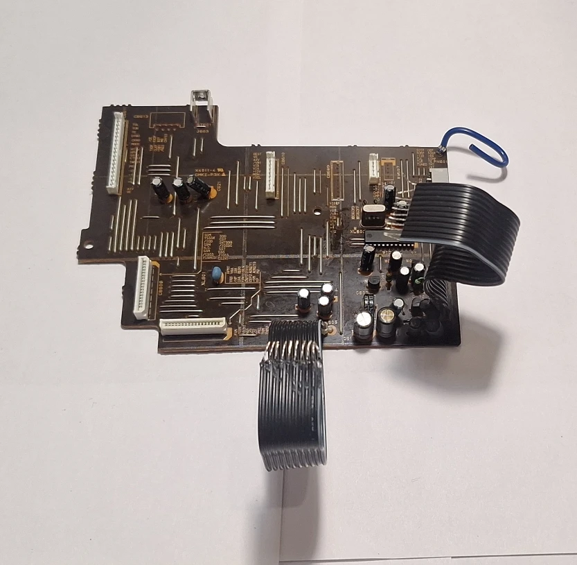 Плата (X4011-4 CMKI-P3X) ресивера YAMAHA (RX-V440RDS)